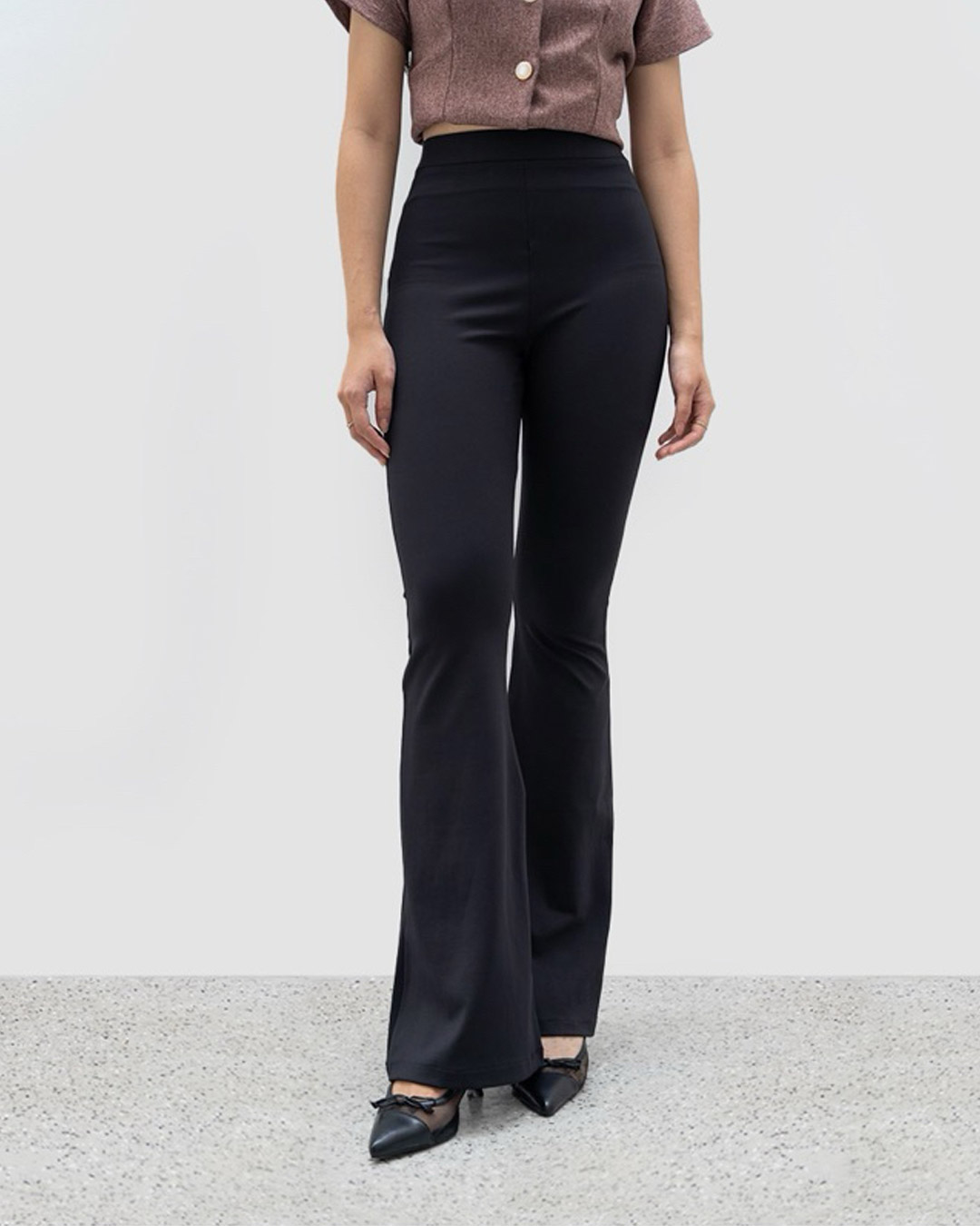 IWEARGRACIE - Noa Legging Cutbray Pants - Gracie